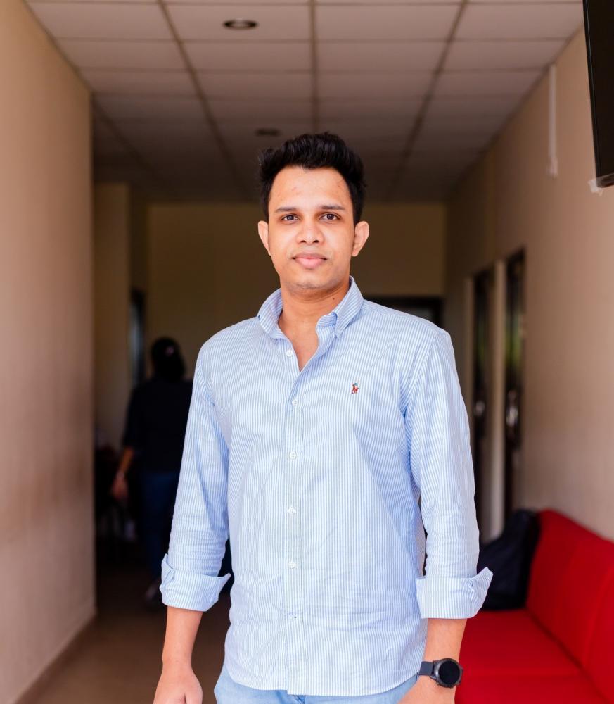 Dulara Pahan Anushka