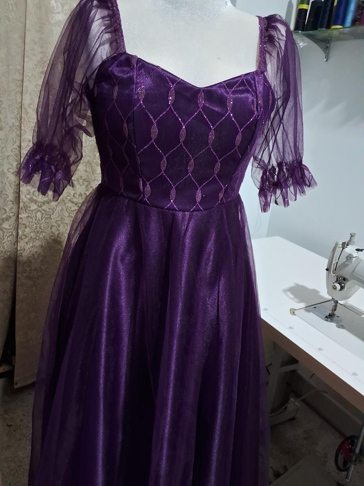 Dress Maker